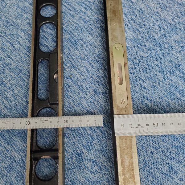 Yahoo!オークション - 【アウトレット品】 KOD 鉄製 水平器 600㎜ 2点...