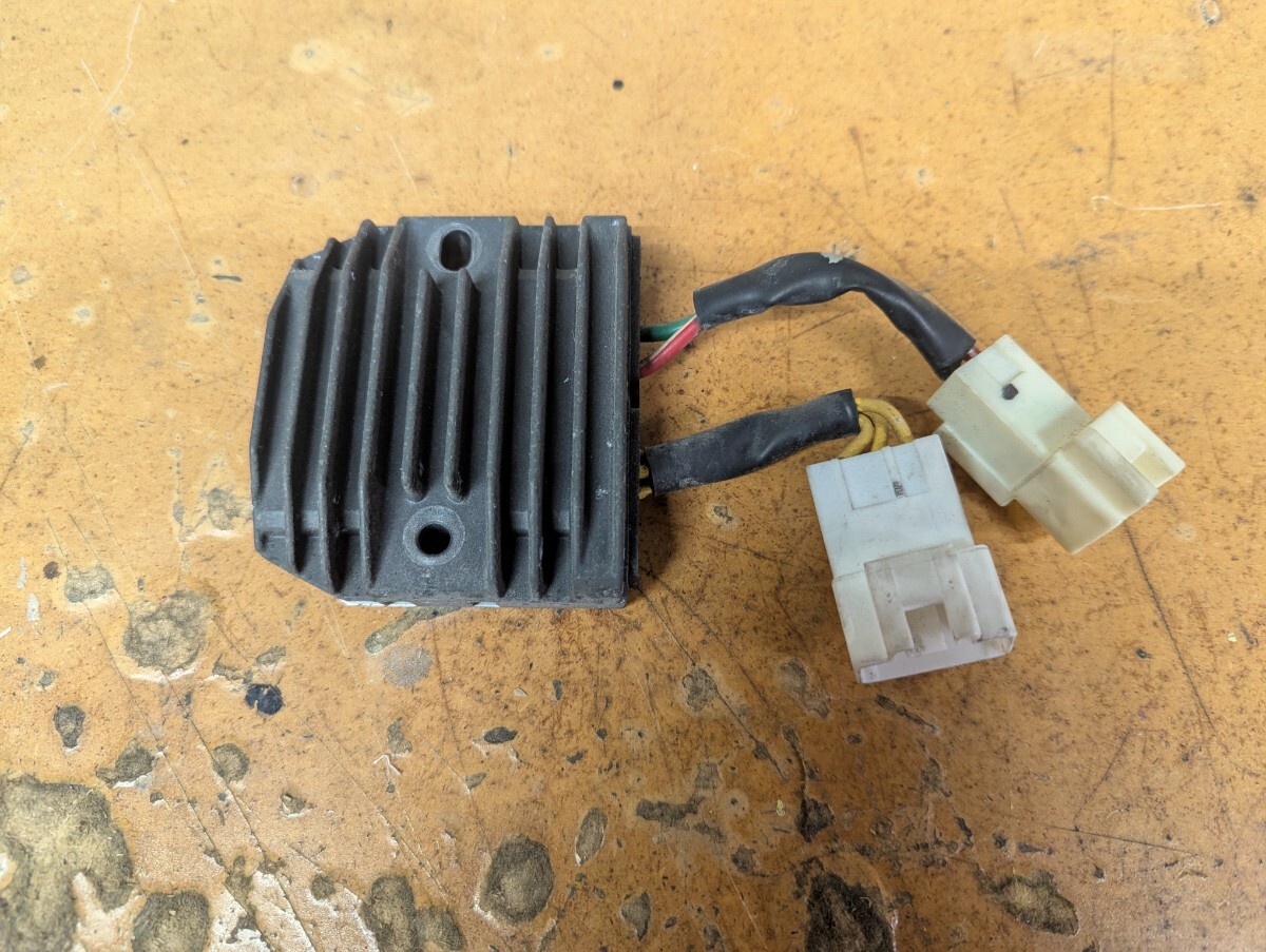 Yahoo!オークション - フォルツァZ レギュレーター FORZA Z MF08 Sパッ...