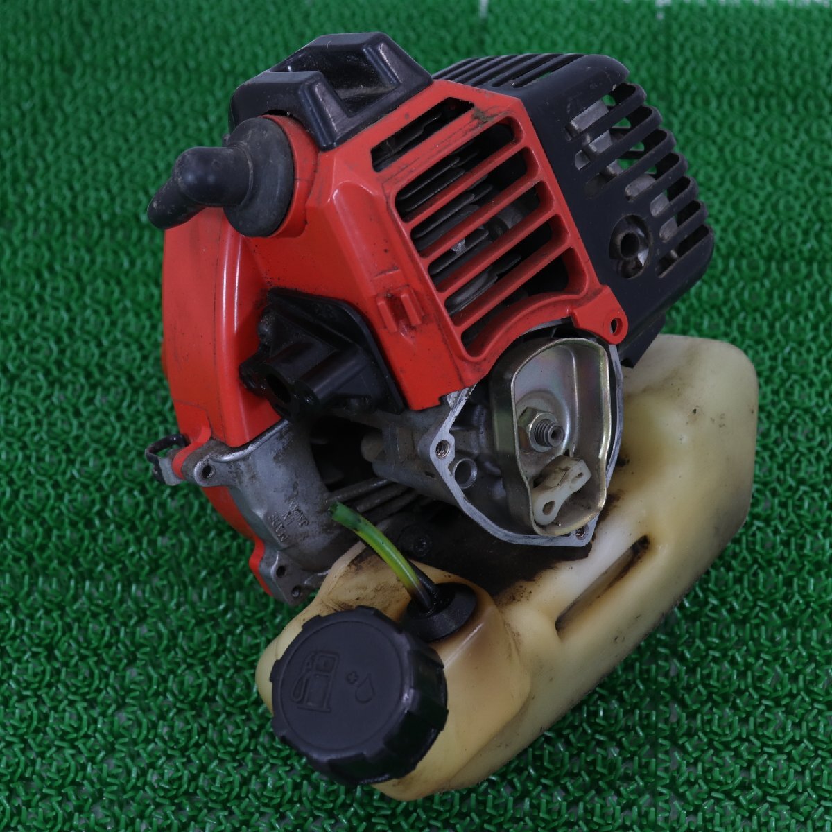 Yahoo!オークション - 13060 N0019-A1 三菱 刈払機 TL261 エンジン ジ...