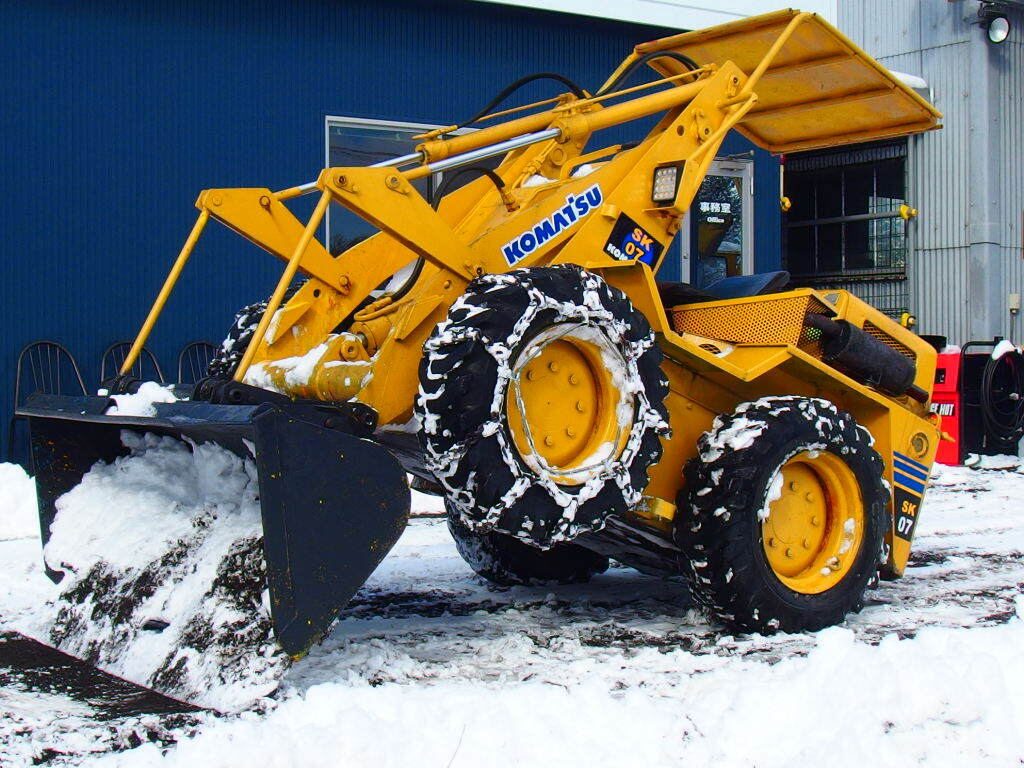 Yahoo!オークション - KOMATSU SK07 ショベルローダー ミニホイールロ...