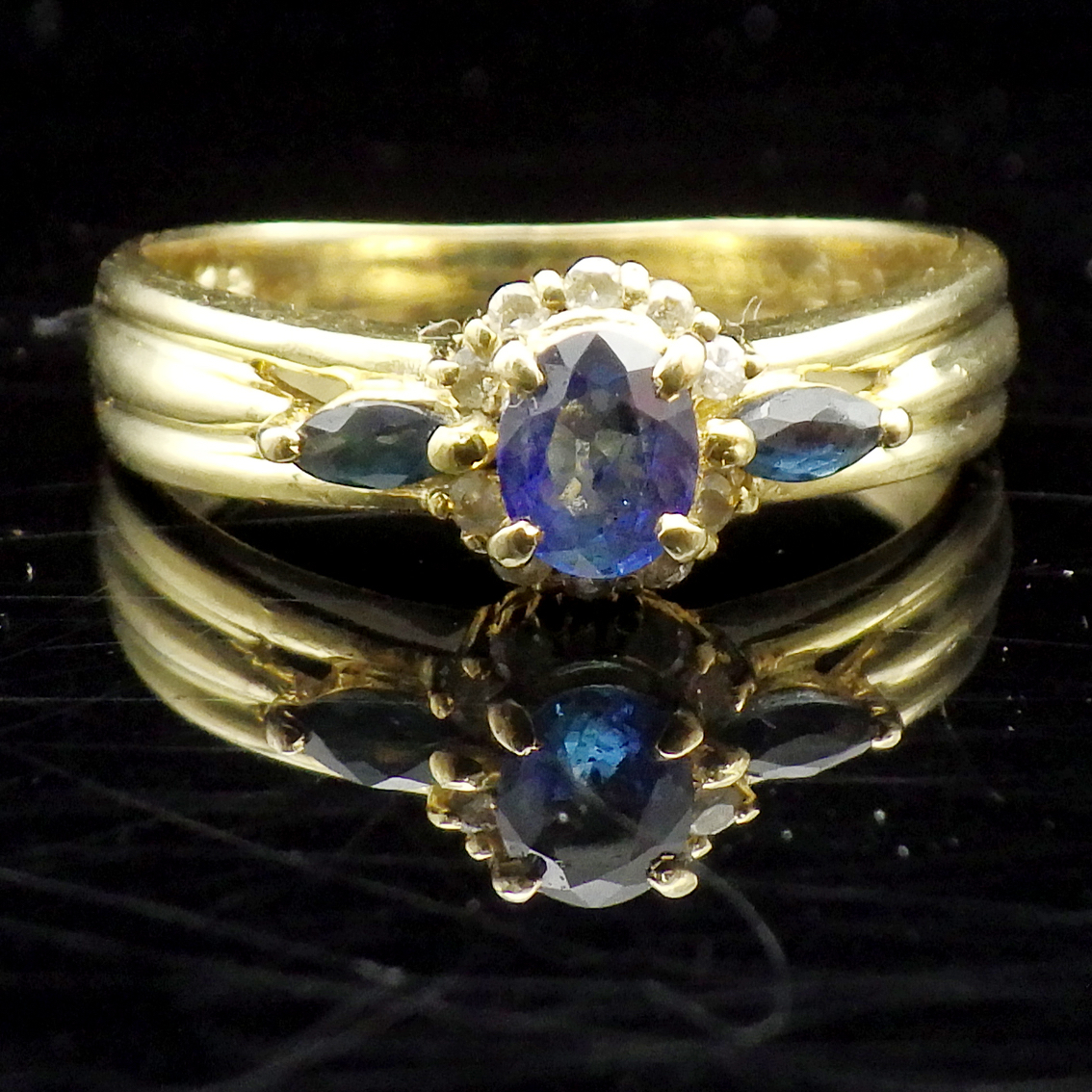 Yahoo!オークション - K18 11号 2.90g リング 天然ダイヤモンド 0.06ct...