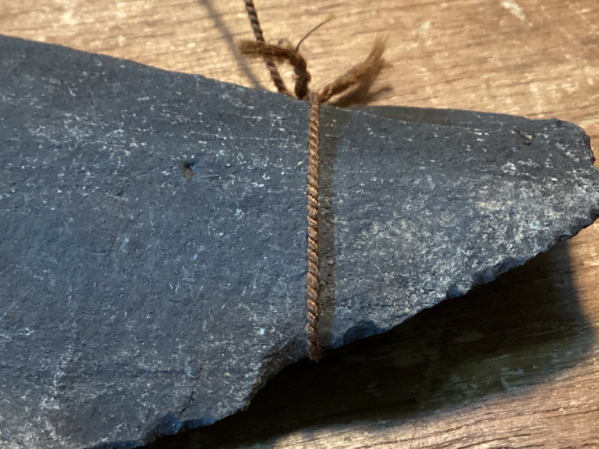 Yahoo!オークション - AB-0283 送料込 サヌカイト カンカン石 讃岐岩 ...