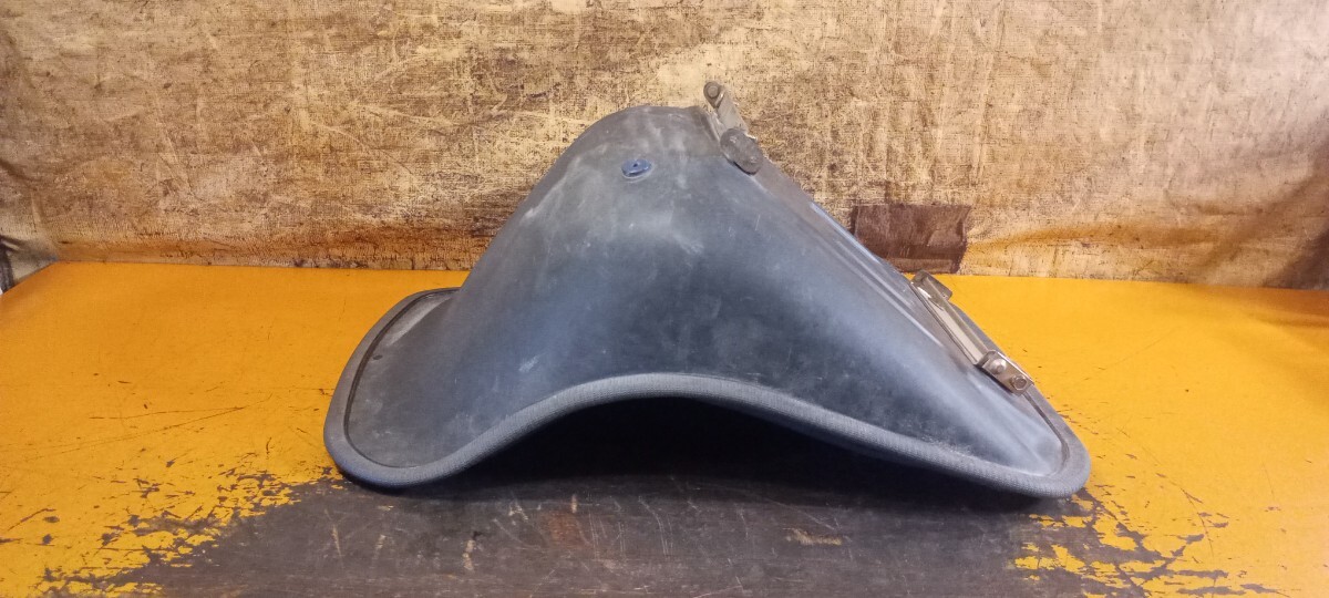 Yahoo!オークション - コンバイン クボタ KUBOTA R1-171 座席 シート ...