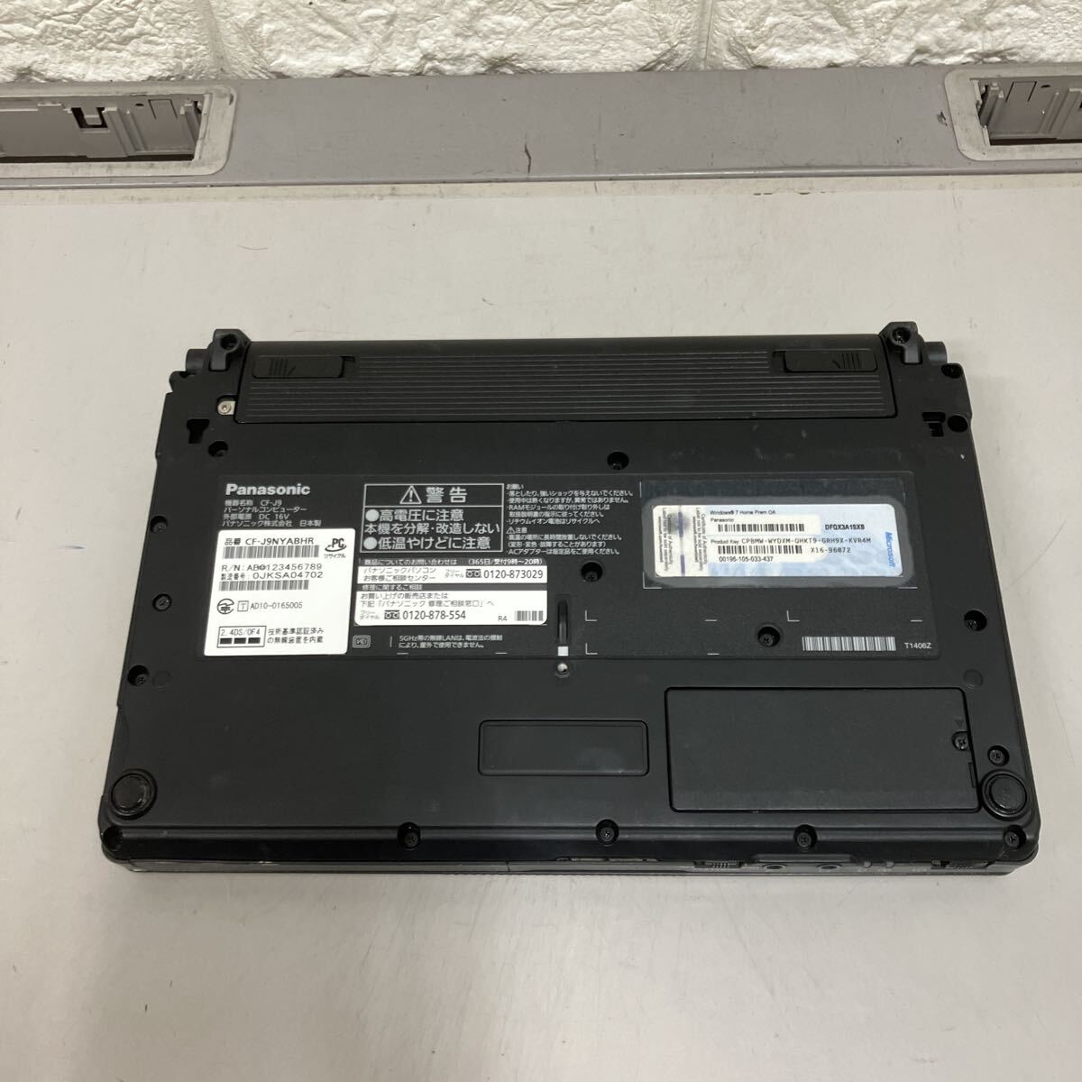 Yahoo!オークション - Z198 Panasonic Letsnote CF-J9 Core i3 M370 メ...