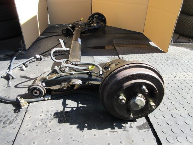 Yahoo!オークション - ミラジーノ LA-L700S リア アクスルビーム ASSY ...