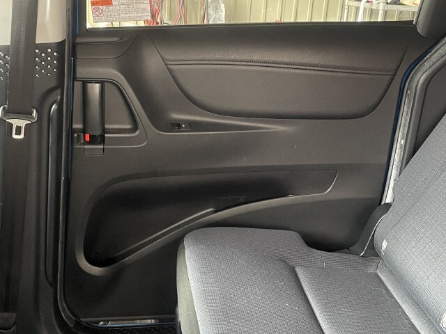 Yahoo!オークション - 50606 H29年 DAA-NHP170G シエンタ HV 中古良品 ...