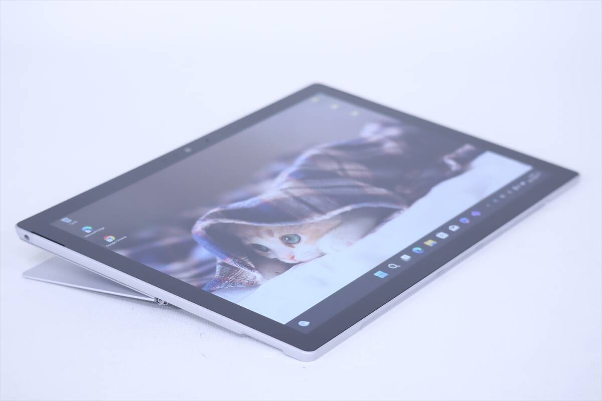 Yahoo!オークション - 即配 軽量約790g 持ち運び楽々 Surface Pro 5 LT...