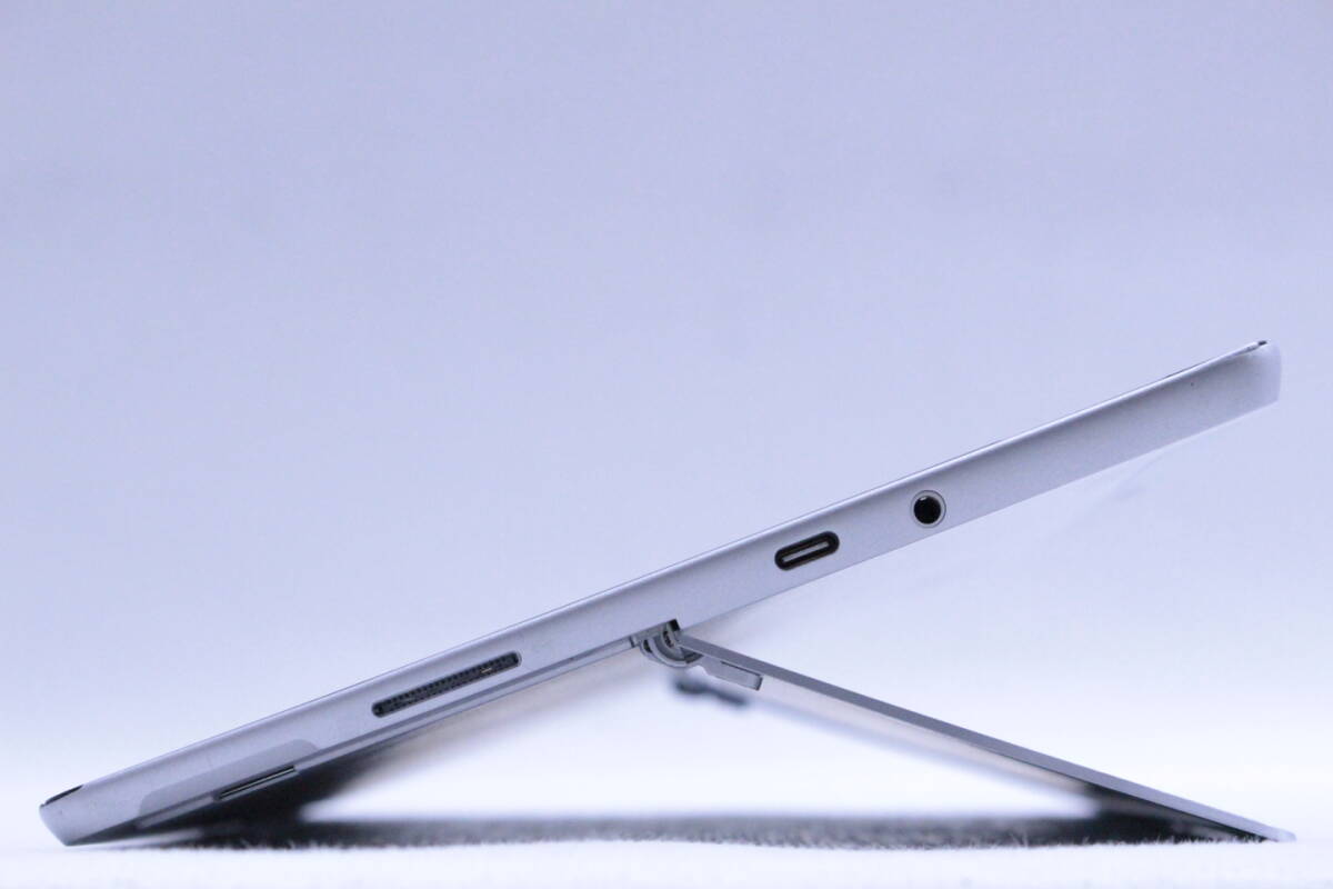 Yahoo!オークション - 即配T 2021年発売 軽量約544g Surface Go 3 Pent...