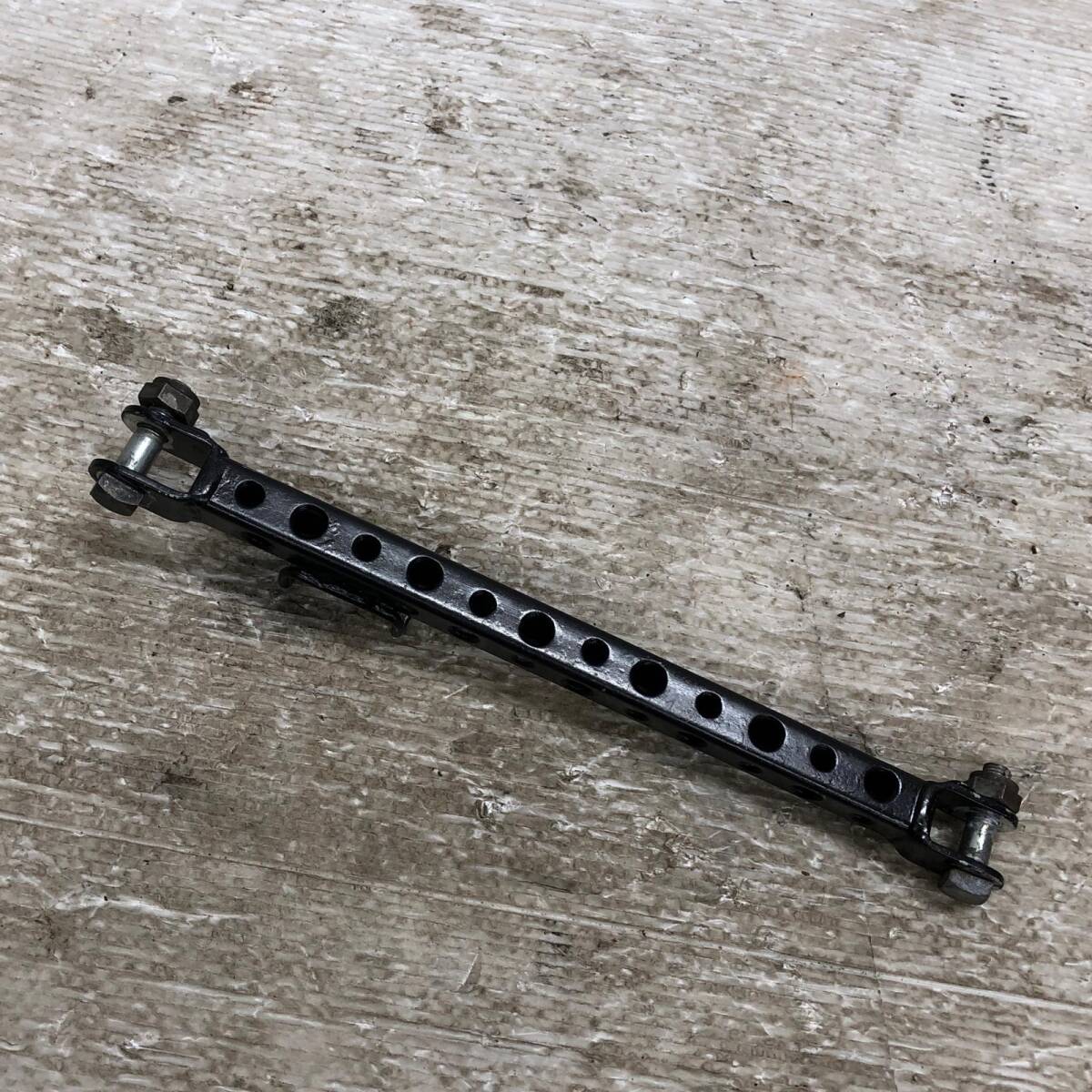 Yahoo!オークション - KAWASAKI ゼファー1100 ZRT10A トルクロッド カ...