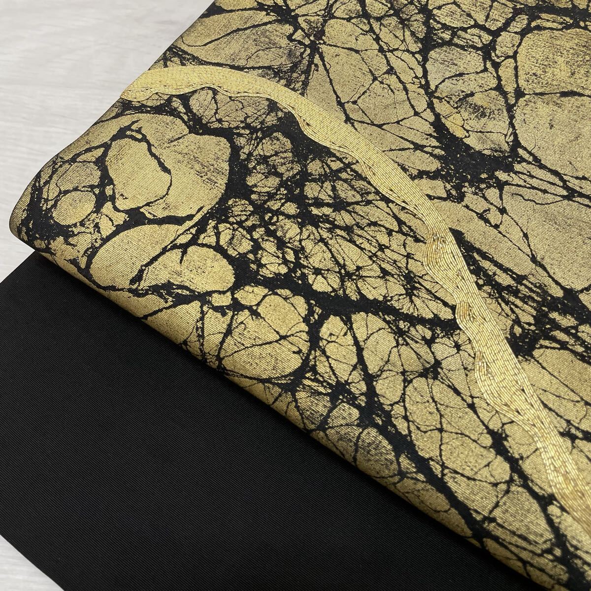 Yahoo!オークション - 名古屋帯 美しい金彩加工 金銀駒刺繍 九寸 正絹 ...