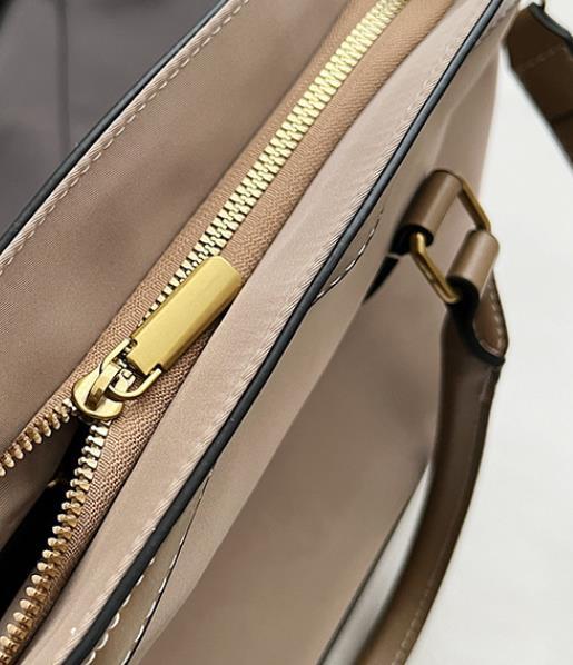 Yahoo!オークション - K72（グリーン）希少実用 2ways メンズ トート ...