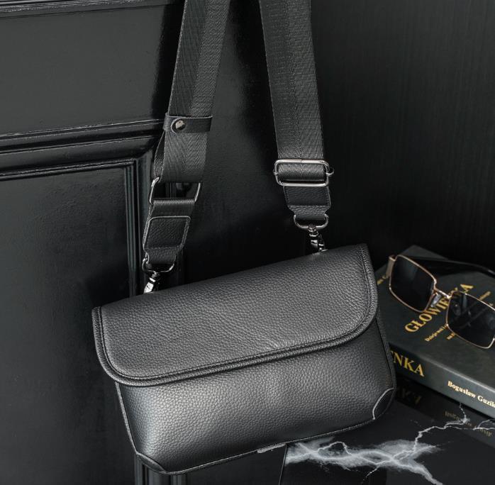 Yahoo!オークション - B178牛革 本革メンズ 極上革 ショルダーバッグ ...