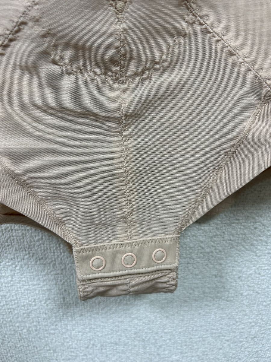 Yahoo!オークション - A80L ボディコンシェルジェ440 ボディスーツ(ワ...