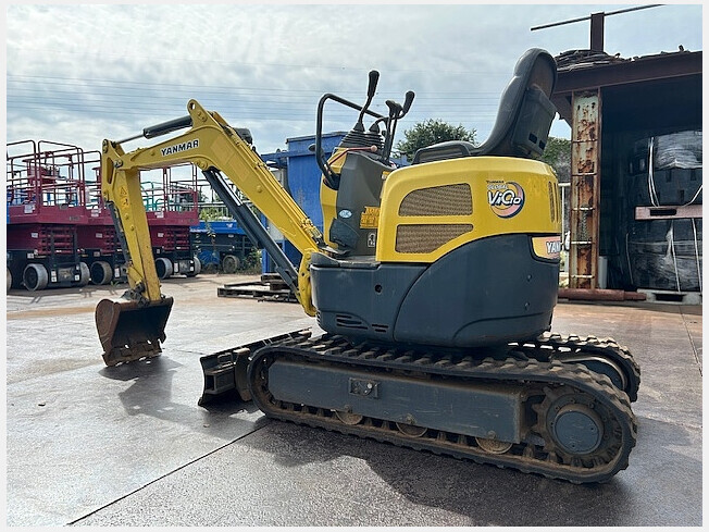 Yahoo!オークション - ミニ油圧ショベル(ミニユンボ) ヤンマー ViO10-2...