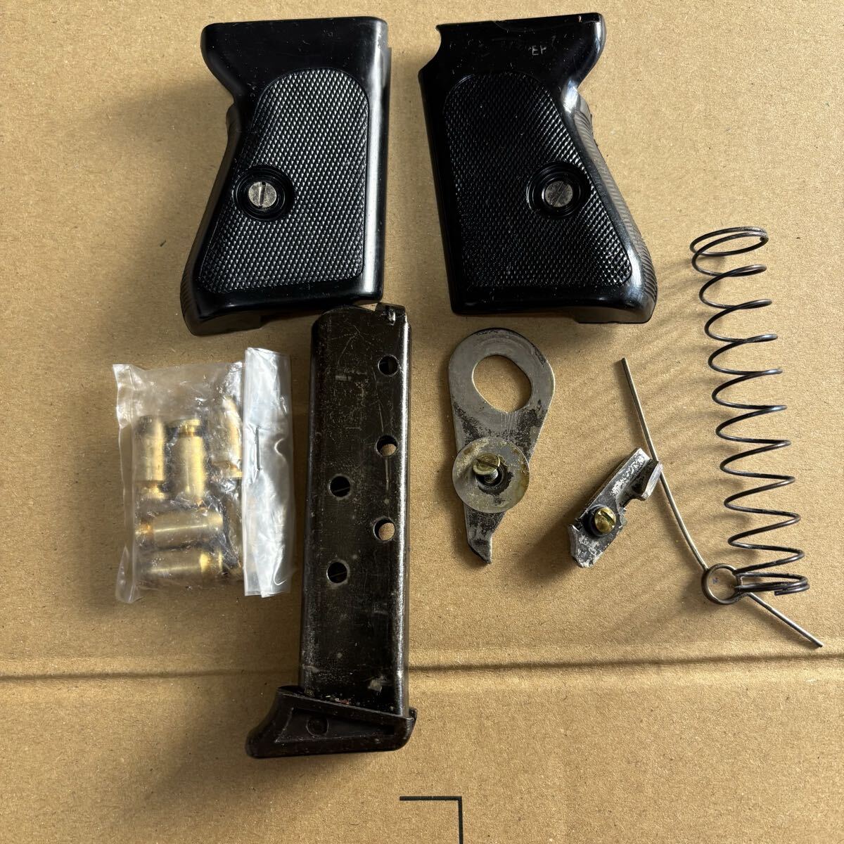 Yahoo!オークション - KKS コモダ ワルサー PPK タニオアクション パー...