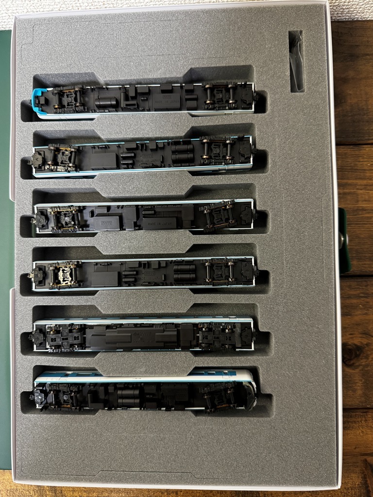 KATO 10-1641 381系 スーパーくろしお リニューアル編成 6両基本セット(特急形電車)｜売買されたオークション情報、yahooの商品情報をアーカイブ公開 - オークファン ...