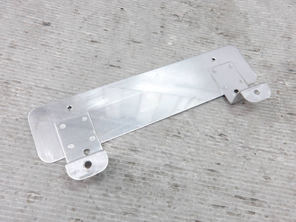 Yahoo!オークション - ローバー ミニ E-99X フロント ナンバー ステー ...