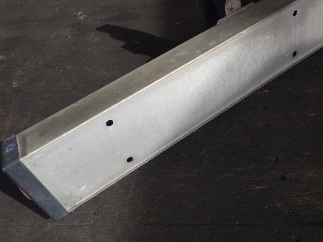 Yahoo!オークション - r754-139 アルミ製 リアバンパー 追突防止 ブラ...