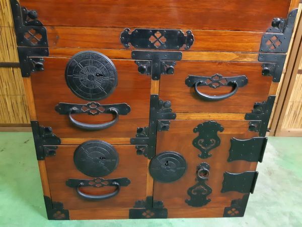 Yahoo!オークション - B119 東北地方重ね小箪笥