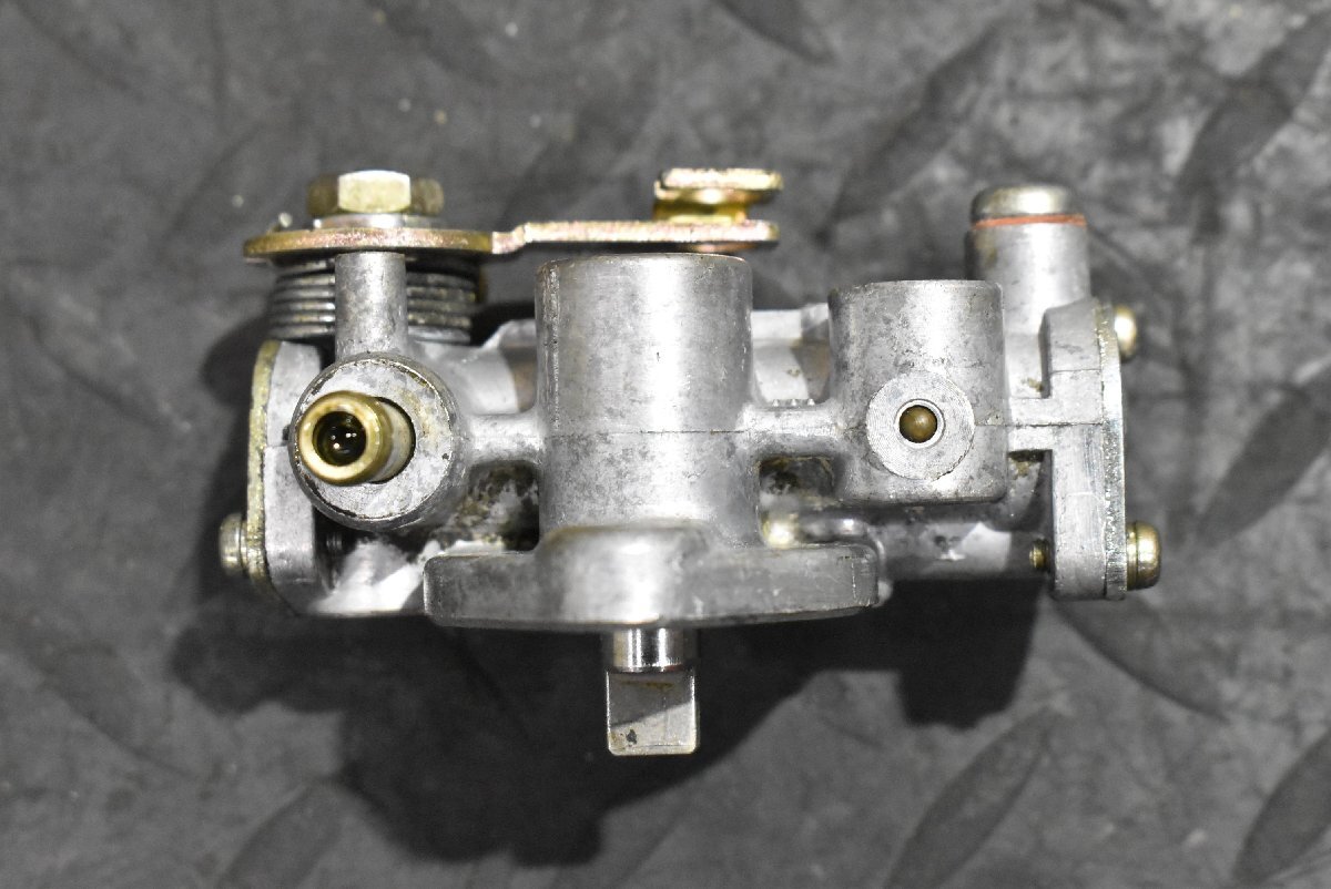 Yahoo!オークション - S0667 当時物 純正 RE5 ロータリー オイルポンプ...