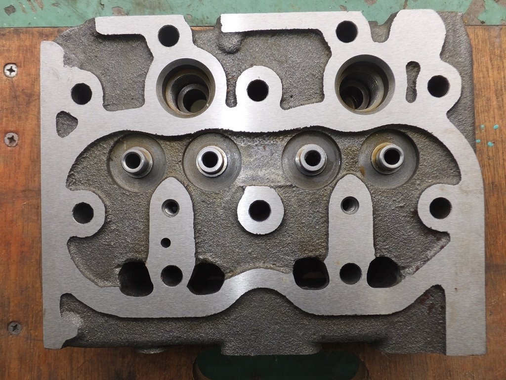 Yahoo!オークション - 希少 未使用 シリンダーヘッド エンジン Z650 Z7...