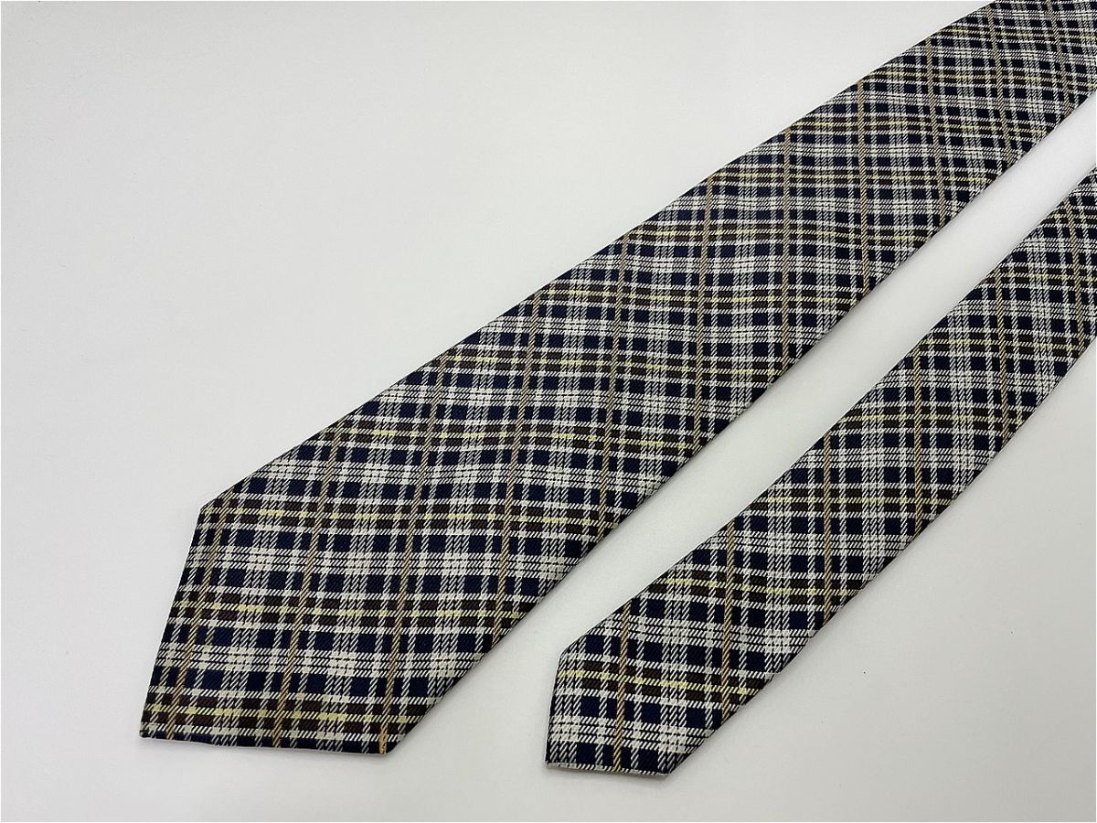 Yahoo!オークション - 【超美品】五大陸 チェック柄 ネクタイ 3本以上 ...