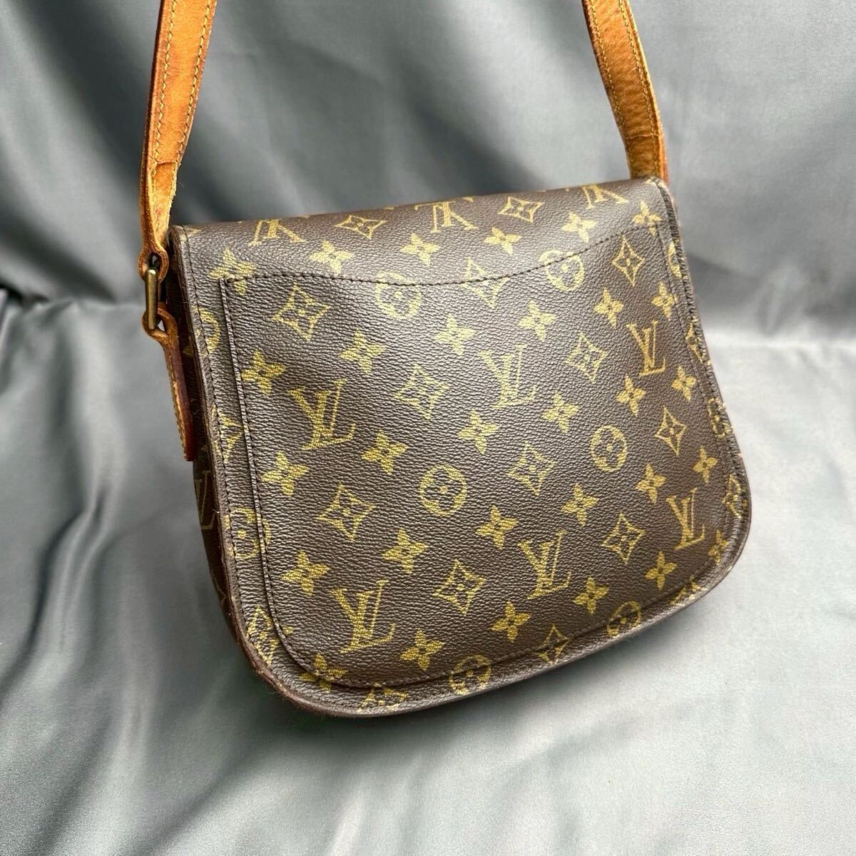 Yahoo!オークション - E217 ルイヴィトン モノグラム サンクルーGM シ...