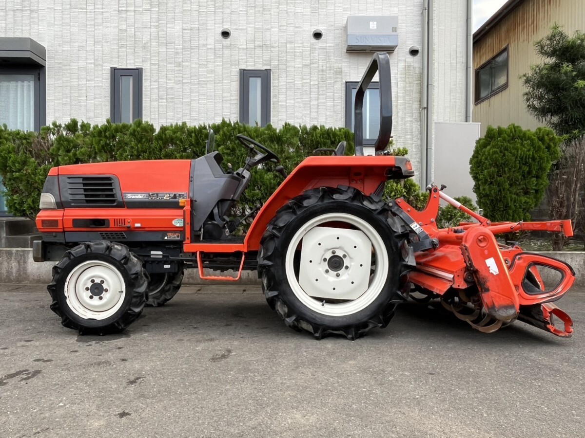 Yahoo!オークション - クボタ GL240 GRANDEL 24馬力 パワステ 1234時間...