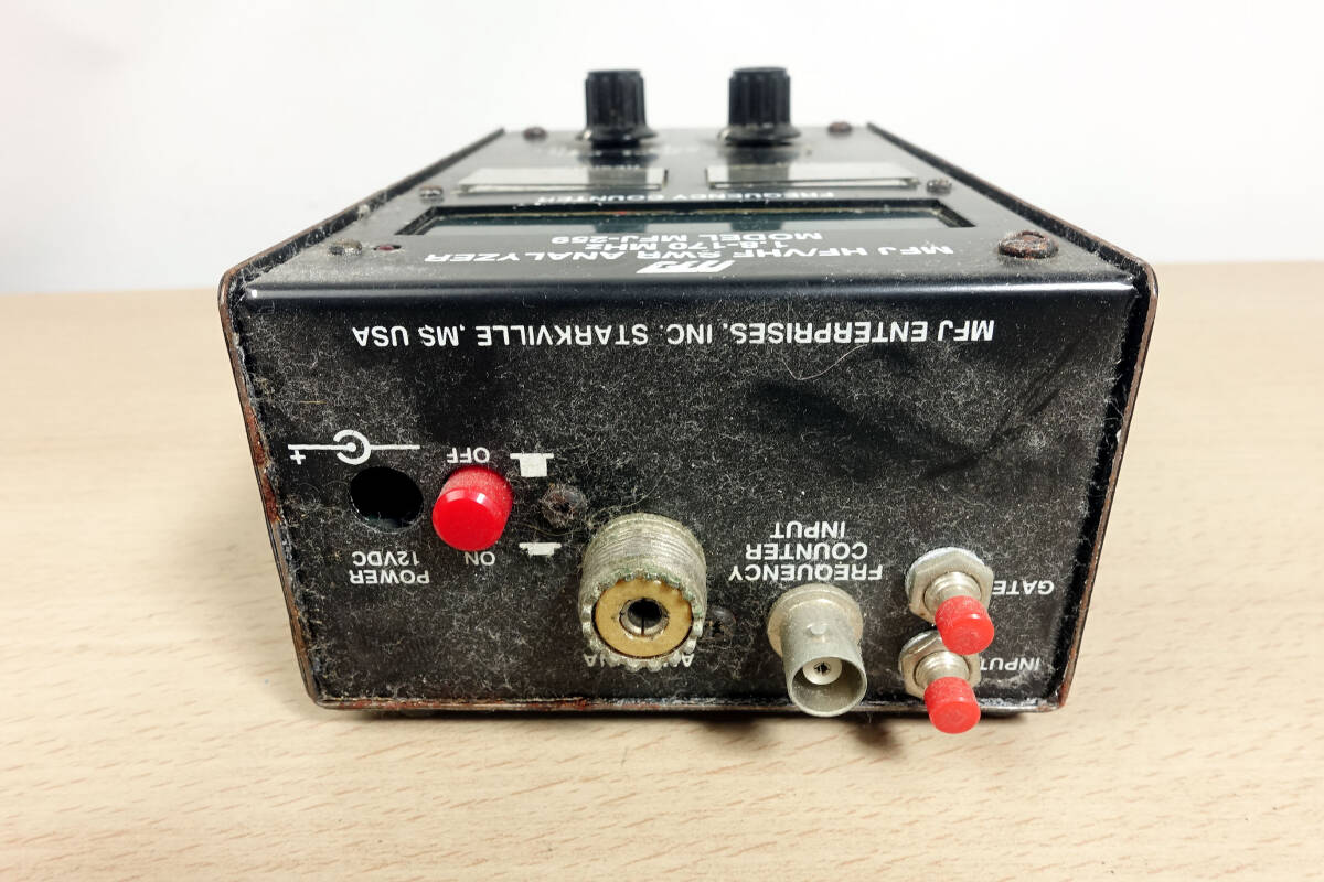 Yahoo!オークション - MFJ MFJ-259 HF/VHF SWRアンテナアナライザー ジ...