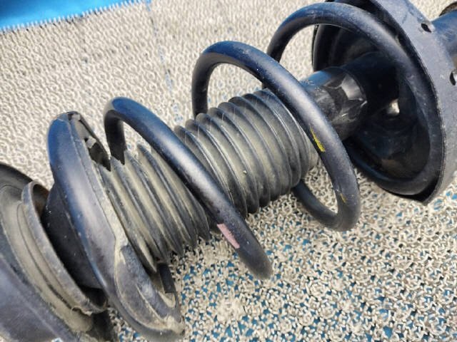 Yahoo!オークション - H25年 インプレッサ XV ハイブリッド GPE 右フロ...