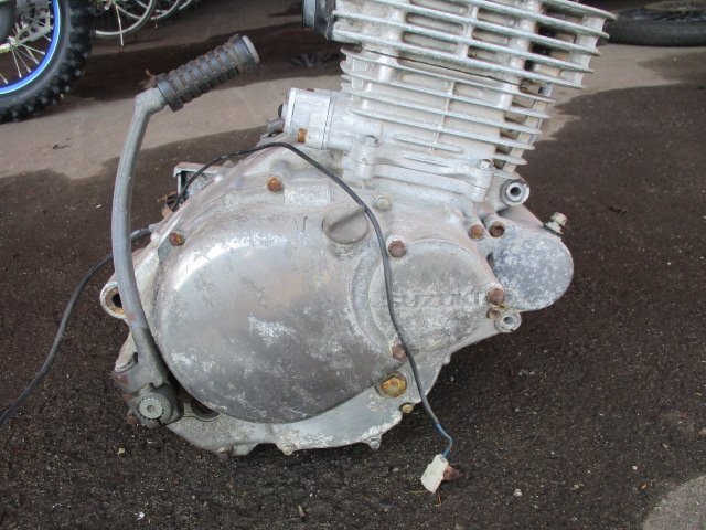 Yahoo!オークション - TP-13 3 スズキ グラストラッカー NJ47A エンジ...