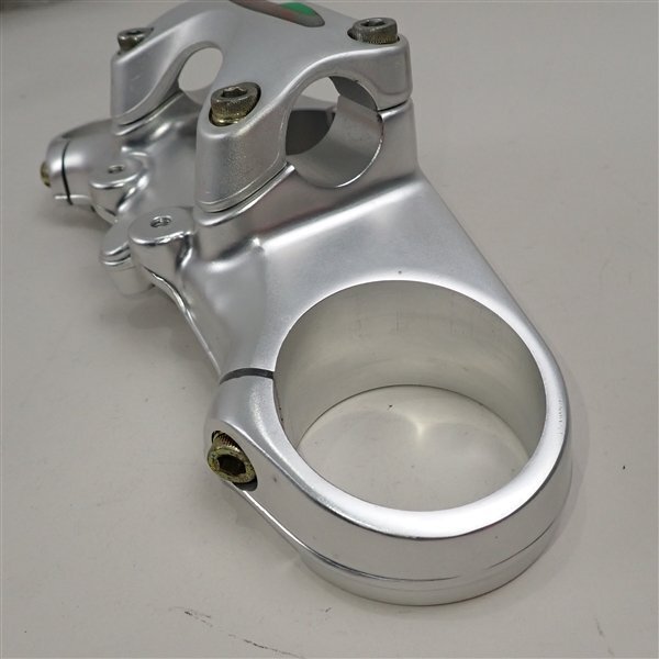 MVアグスタ/ブルターレ910R 純正 トップブリッジ/ハンドルポスト MV1014A06 08年式(サスペンション)｜売買されたオークション情報、yahooの商品情報をアーカイブ公開 ...