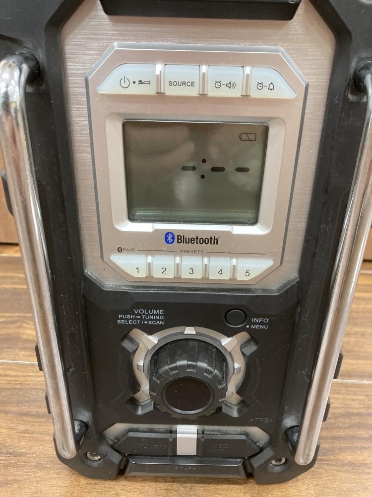 Yahoo!オークション - 006 おすすめ品 マキタ 充電式ラジオ MR108 アダ...