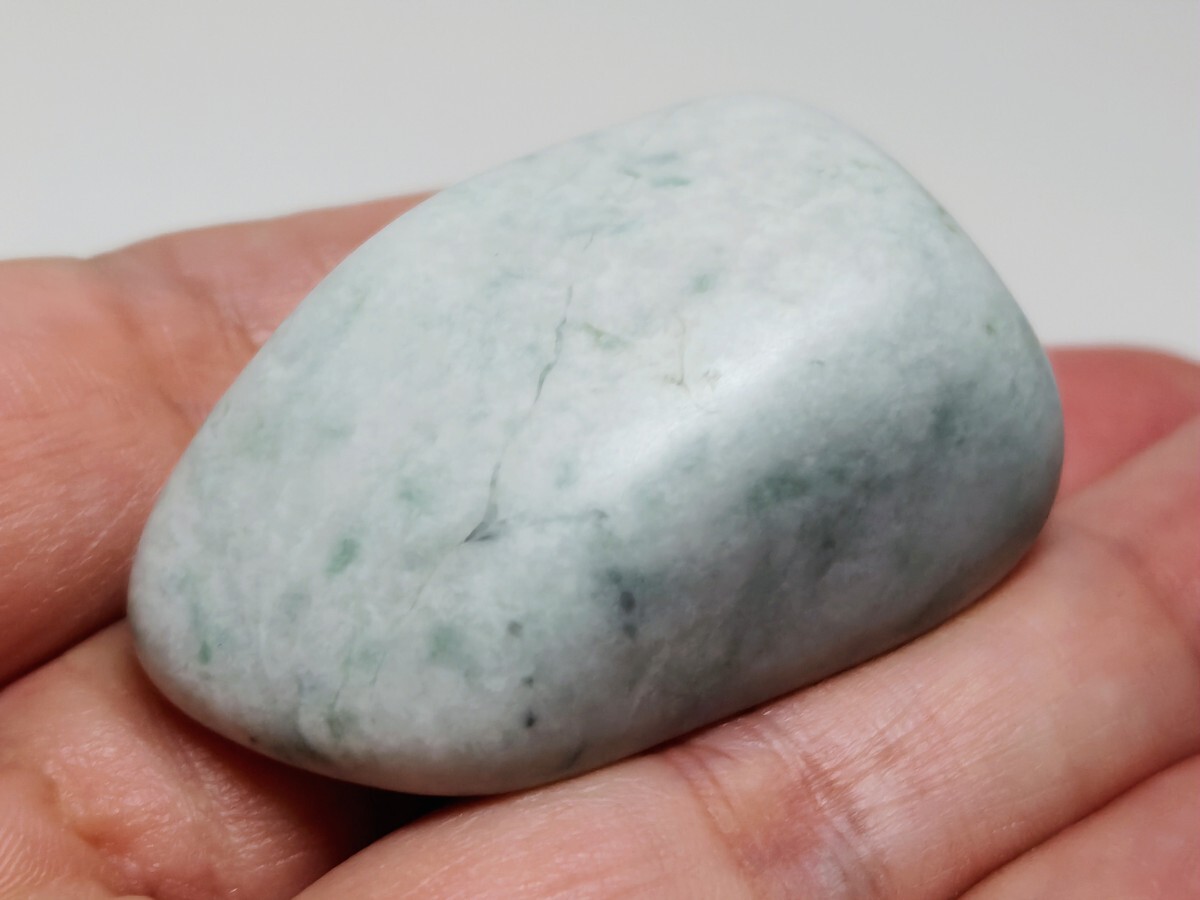 Yahoo!オークション - 【糸魚川184】 51g 翡翠 ヒスイ 原石 翡翠原石 ...