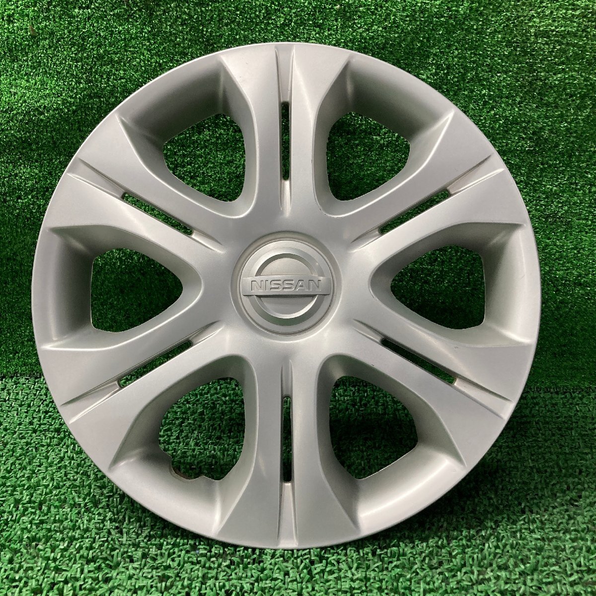 Yahoo!オークション - ノート E12 ホイールキャップ 14インチ 純正 1...