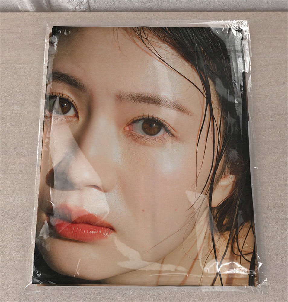 Yahoo!オークション - 1円スタート/江籠裕奈/90cm×45cm/2wayトリコッ...