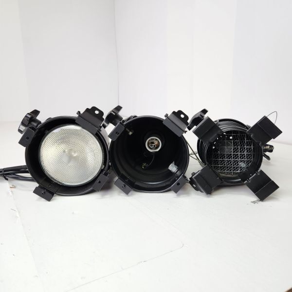 Yahoo!オークション - SK-DU1 【動作確認済み】サウンドハウス 照明 3...