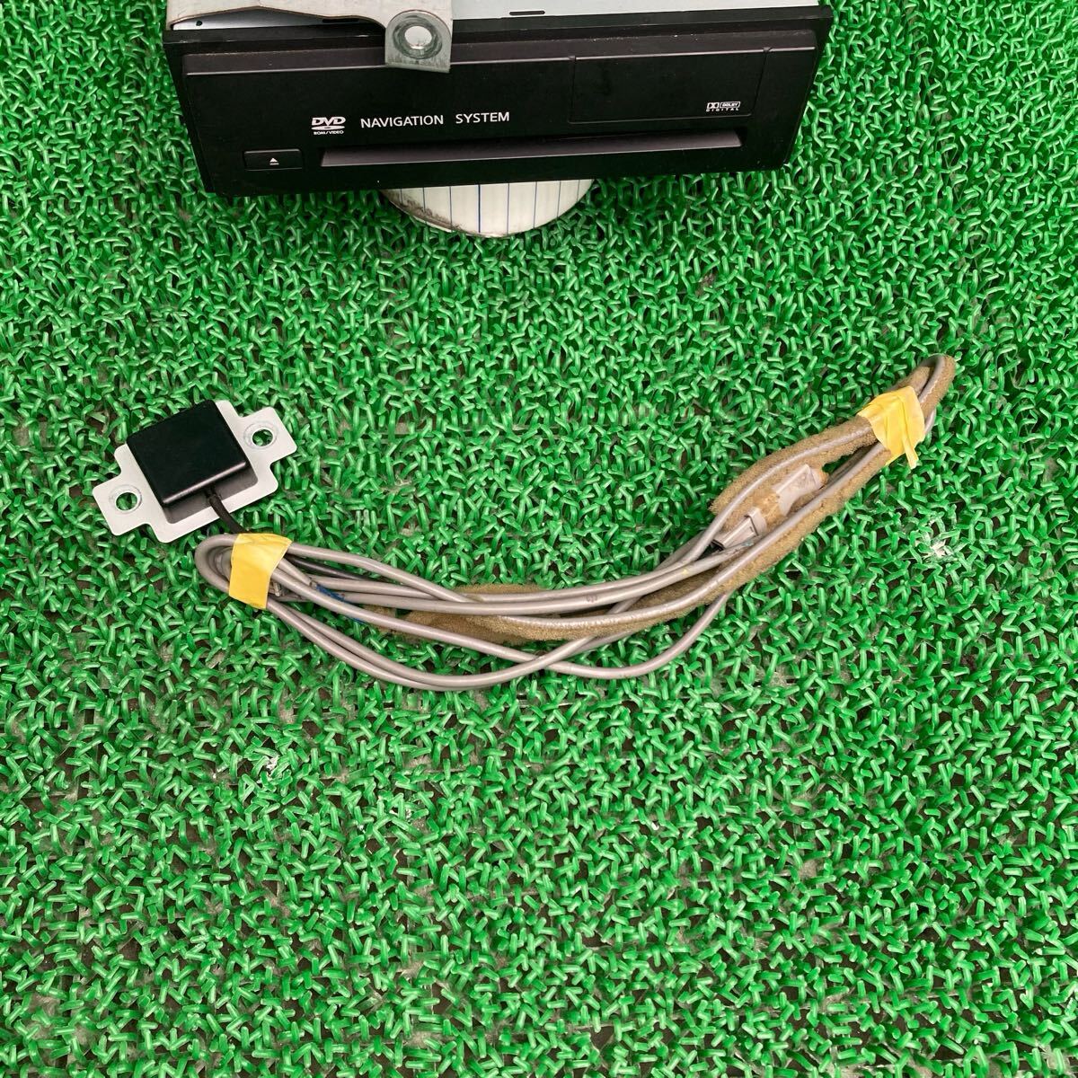 Yahoo!オークション - エルグランド (Nissan / 日産) NE51 純正 DVD ナ...