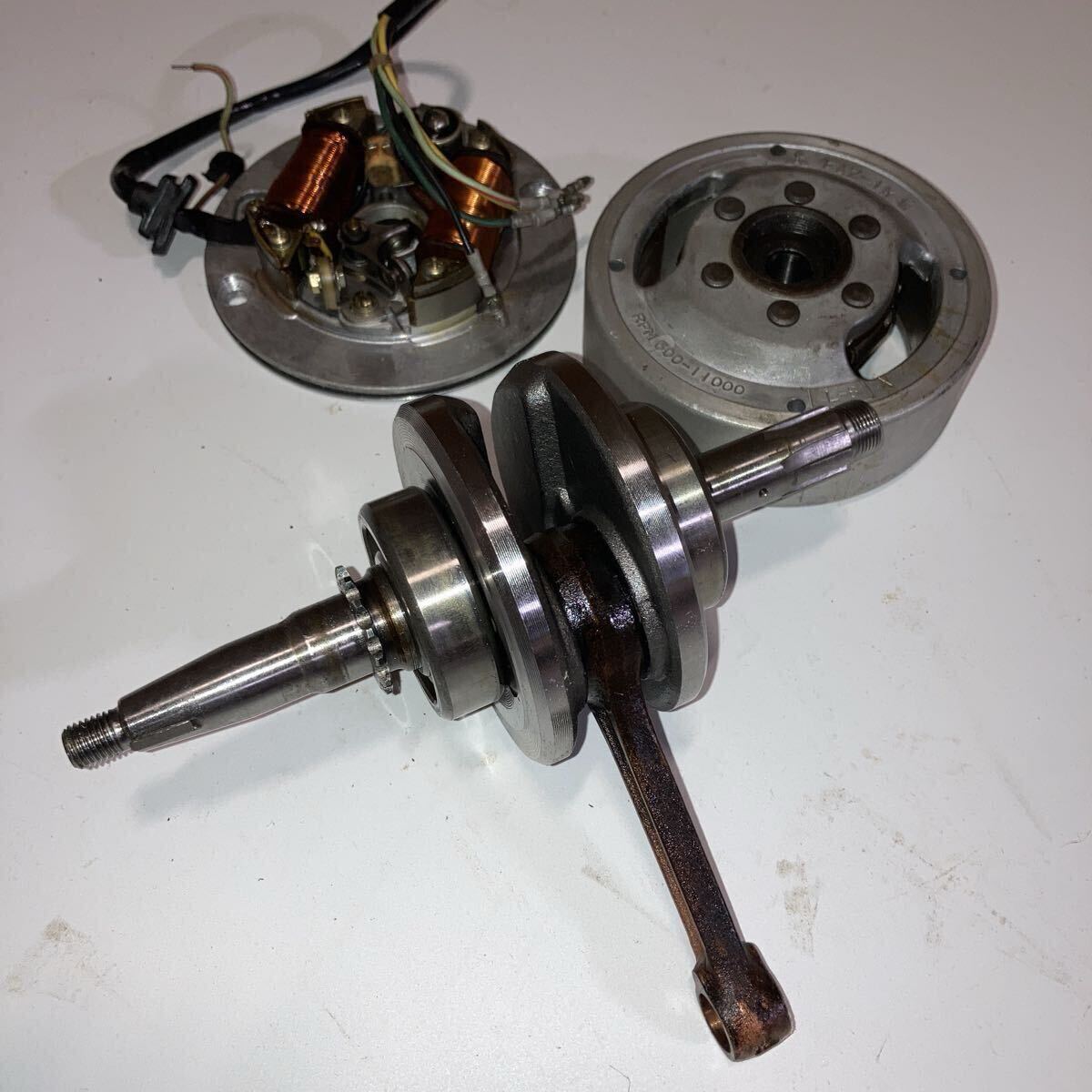 Yahoo!オークション - 自動進角ジェネレータ 希少 6v Sクランク モンキ...