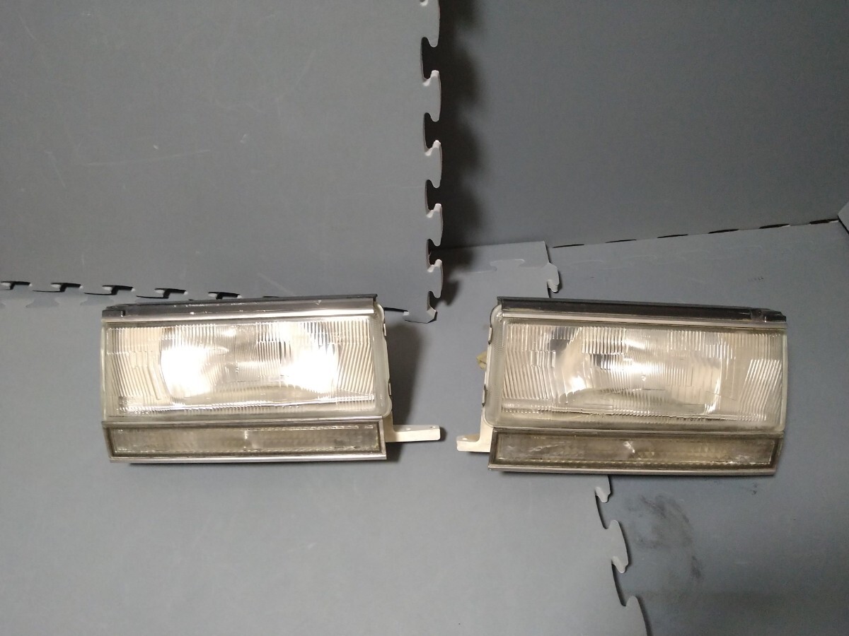 Yahoo!オークション - Y30 セドリック ヘッドライト 1199 左右セット ...