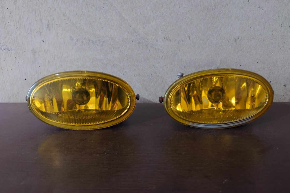 Yahoo!オークション - GE8 フォグランプ イエロー