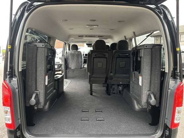 Yahoo!オークション - ハイエース 2.7 GL ロング ミドルルーフ 4列10人...