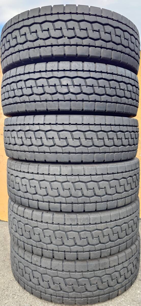 Yahoo!オークション - バリ山 265/70R19.5 140/138J TOYO M636 ミック...