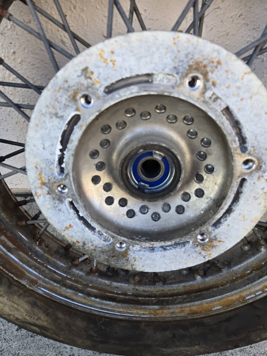 Yahoo!オークション - 送料込み シャドウ400 NC34 フロントホイール