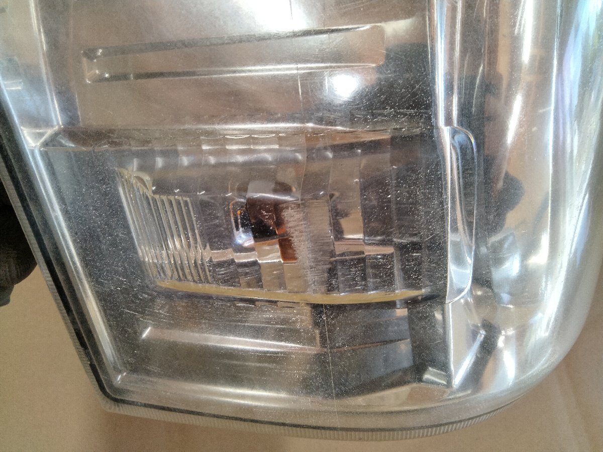 Yahoo!オークション - H21 アクティトラック HA9 HA8 右ヘッドライト 1...