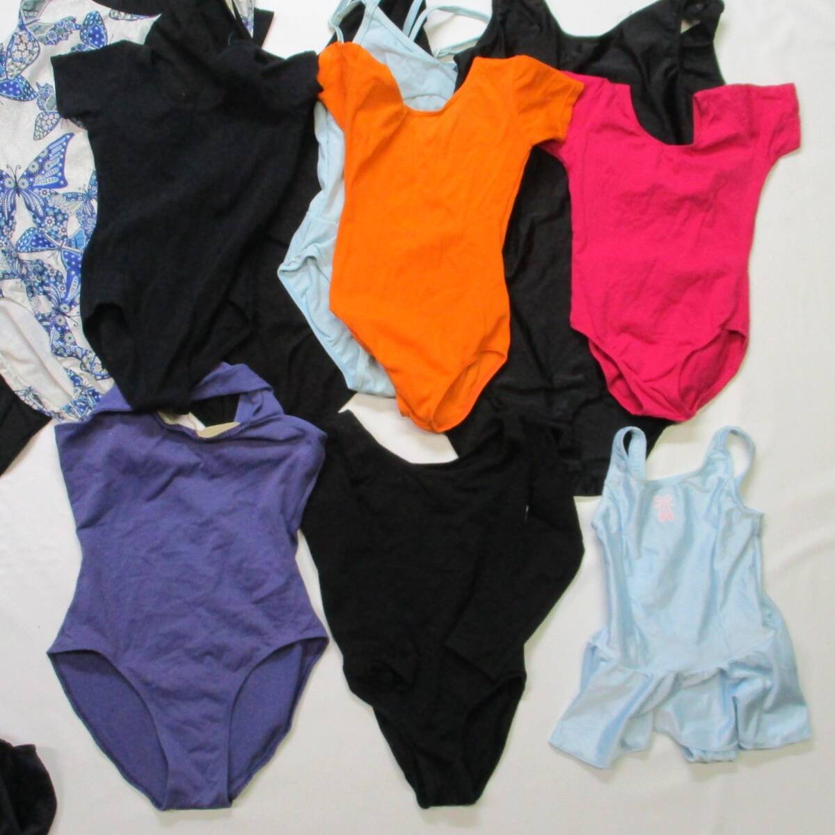 Yahoo!オークション - C6310 まとめて13着 レオタード 女子 ジュニア ...