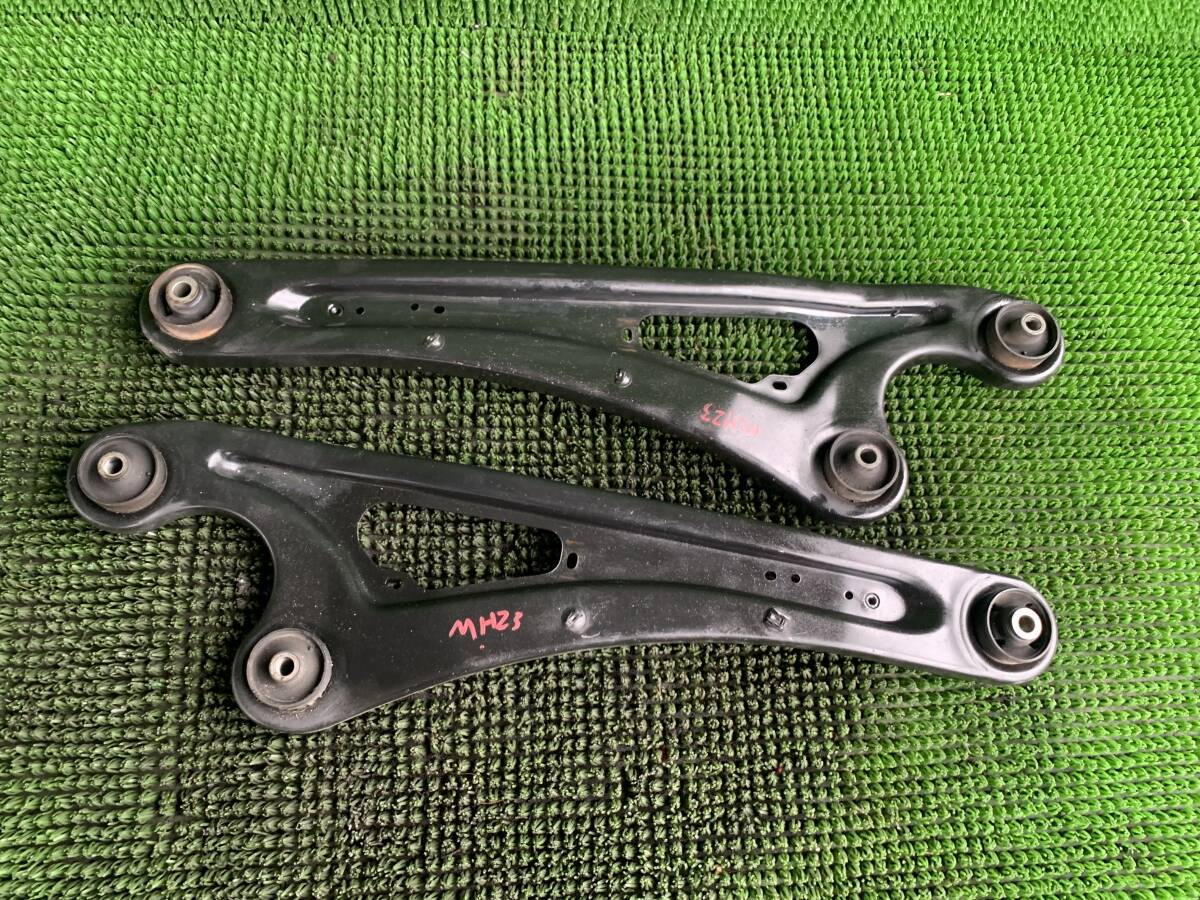 Yahoo!オークション - 即決値段 ブーツ割れなし Z10-3 スズキ ワゴンR...