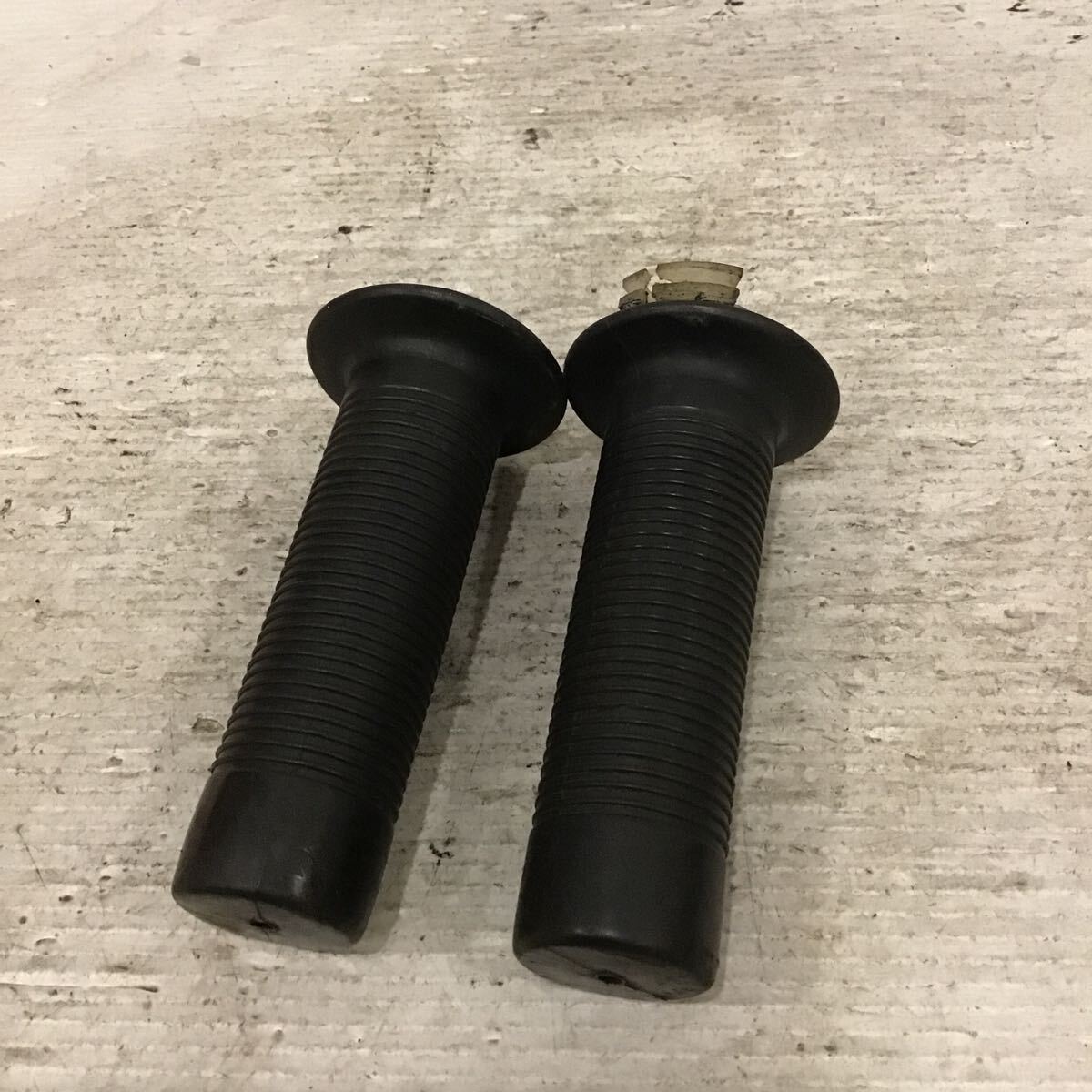 Yahoo!オークション - M41-40 ホンダ ロードパル NC50 スロットル グリ...