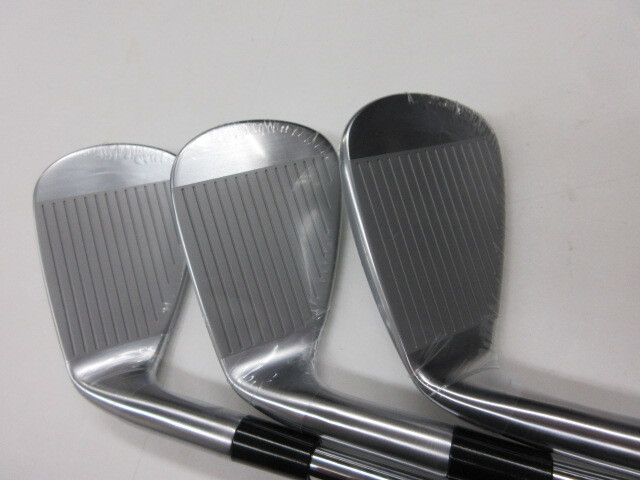 Yahoo!オークション - 未使用 8番～PWの3本組 テーラーメイド NEW P79...