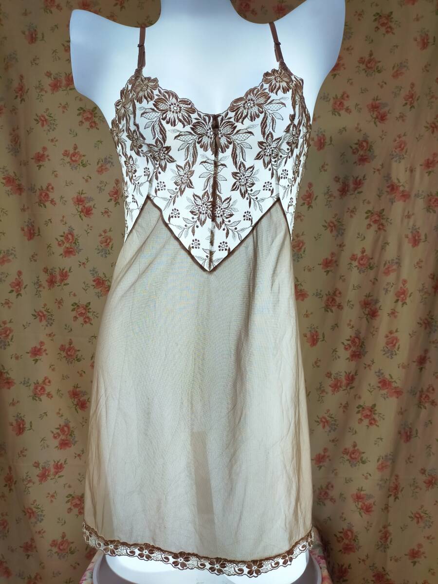 Yahoo!オークション - 村屋商事 幅広レース B80 丈80 レーシー 吊り型...